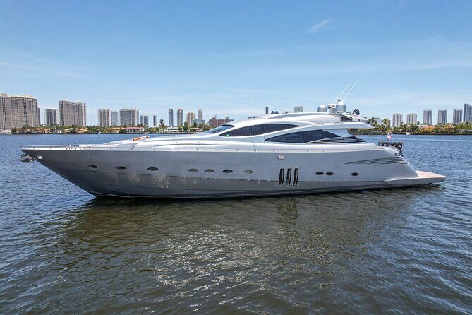 94 FT Private Yacht Party with Night Club - An Enthralling Private Yacht Experience in Miami: The 94 FT Private Yacht Party with Night Club