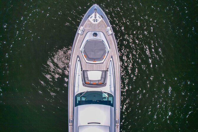 94 FT Private Yacht Party with Night Club - Key Points