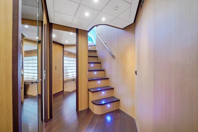 94 FT Private Yacht Party with Night Club - Final Word