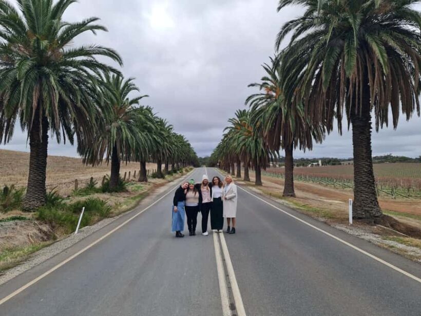 A Barossa Valley Four Passengers Group Tour: Local Pickup. - Key Points