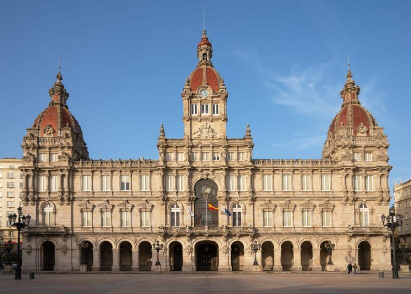 A Coruña: City Highlights Guided Walking Tour - The Walk and Flexibility