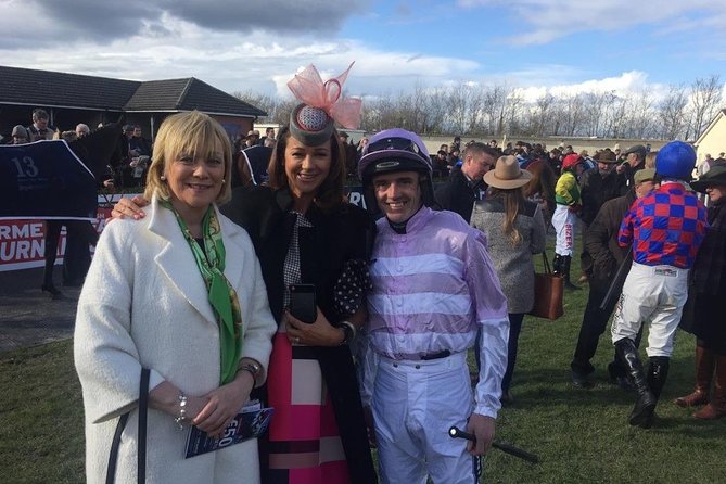 A Day At The Races & the Horse Lovers Tour - A Day At The Races & the Horse Lovers Tour: An In-Depth Review