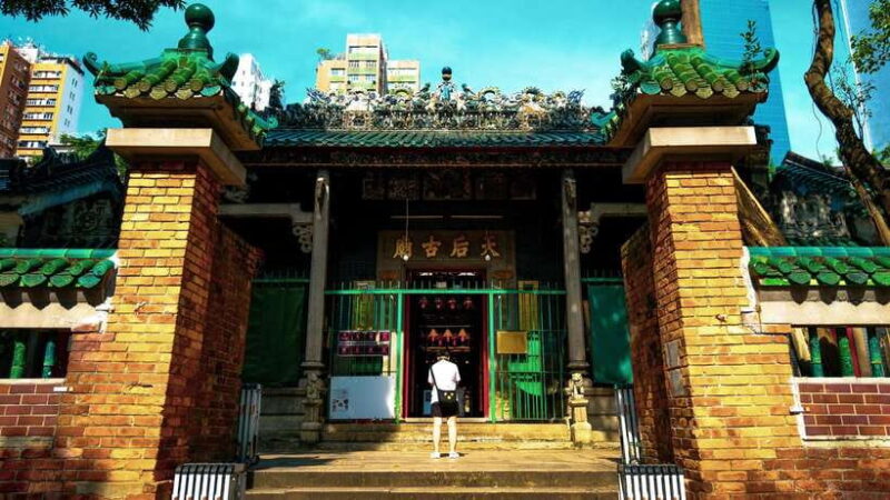 A Day in the life of a Hong Konger Tip Based Walking Tour - Key Points