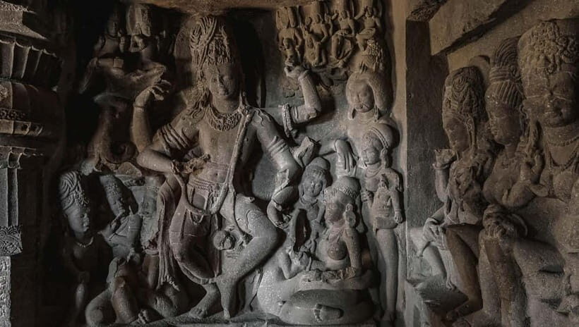 A Day Tour of Ajanta & Ellora from Aurangabad with Guide. - A Closer Look at the Tour Experience