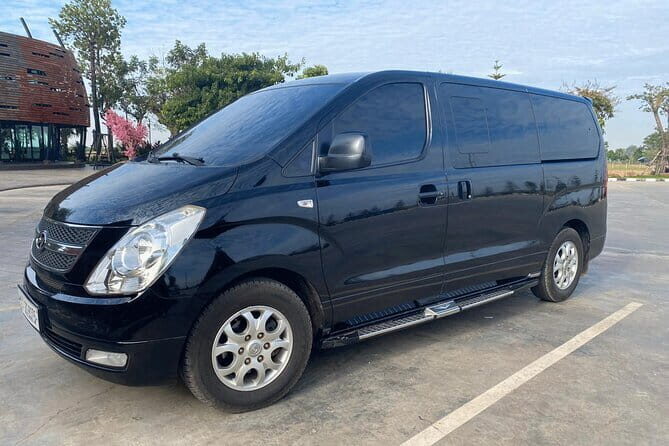 A day trip transfer sightseeing Phnom Penh Siem Reap - The Detailed Journey