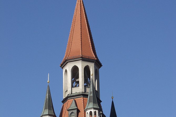 A Delicacy Tour Through Munichs Old Town - Exploring the Lard Noodle Delight