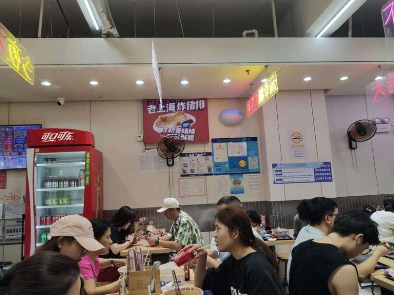 A Delicious Food Tour Through the Heart of the City - Key Points