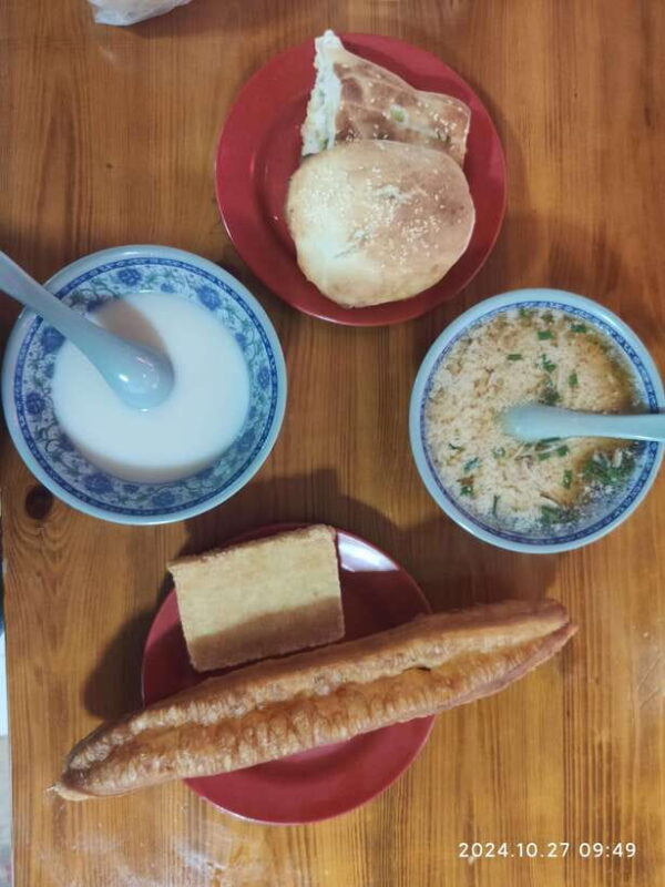 A Delicious Food Tour Through the Heart of the City - FAQs