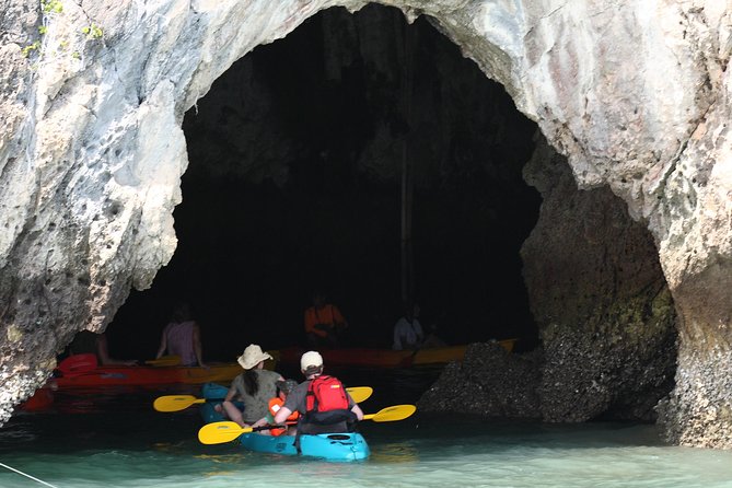 A full day exploring kayaking 3 islands (Talabeng sea cave) - The Experience in Detail