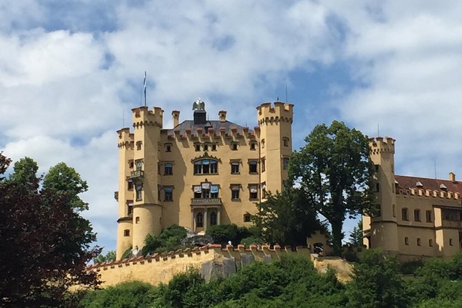 A Full Day Private Tour of Neuschwanstein Castle From Garmisch-Partenkirchen - Suitability Considerations