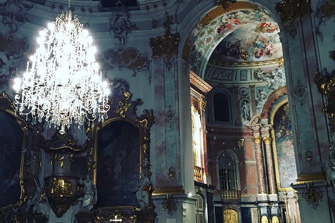 A Full Day Private Tour of Neuschwanstein Castle From Garmisch-Partenkirchen - Making the Most of Your Private Tour