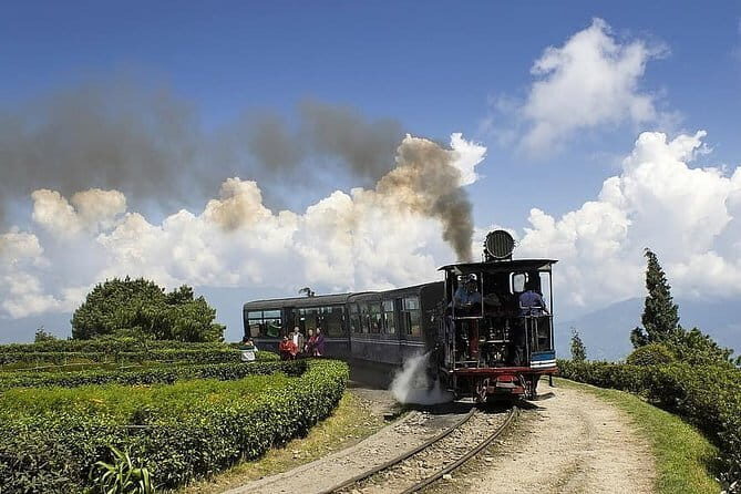 A Full Day Tour Of Darjeeling - Exploring the Itinerary in Detail