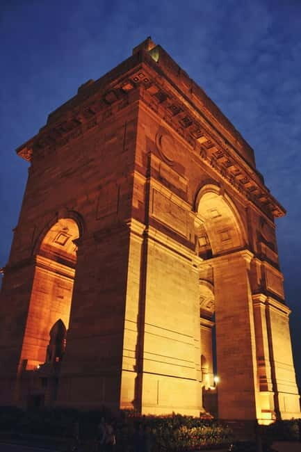 A full-day tour of Old & New Delhi Monument Express Entry - Practical Aspects and Value