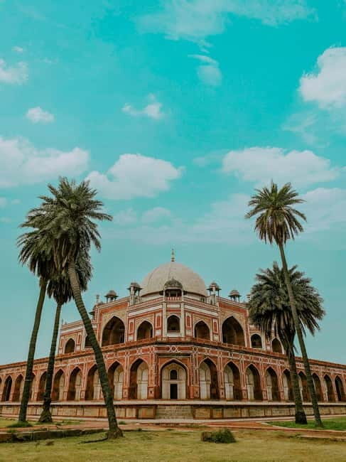 A full-day tour of Old & New Delhi Monument Express Entry - FAQ