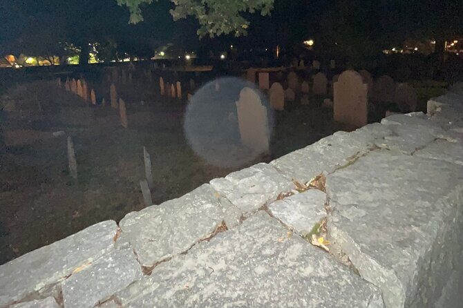 A Ghost Hunting Tour Specters and Apparitions in Salem - Who Should Book This Tour?