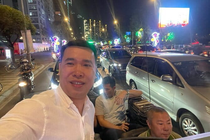 A Glimpse Of Saigon Jeep Night Tour with Dinner - Authentic Experiences Highlighted by Travelers