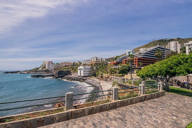 A great tuk-tuk adventure Tour at Cabo Girão - Skywalk - FAQ