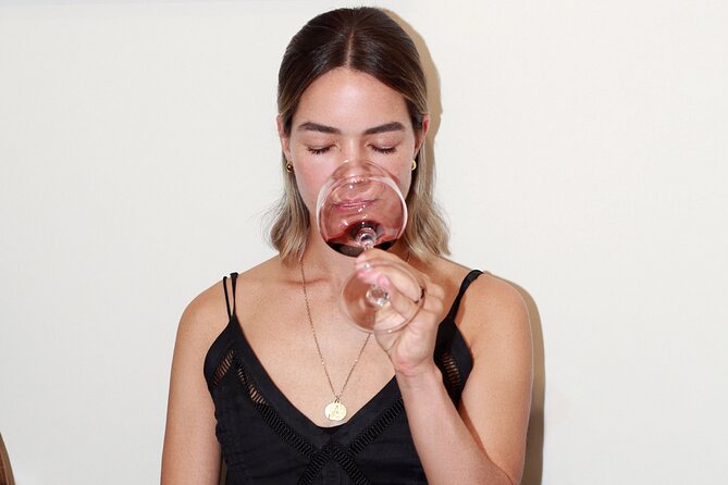 A Guided Portuguese Wines Tasting Experience in Lisbon - What to Expect During Your Wine Tasting Journey