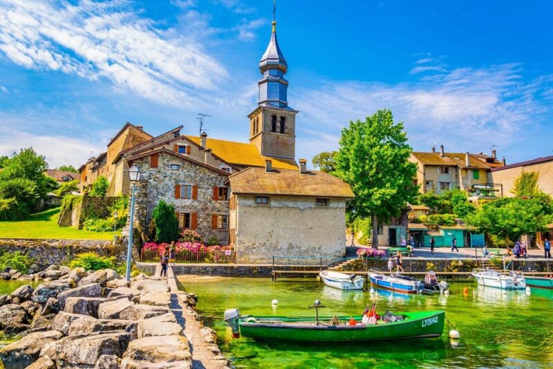 A Guided Tour of the Medieval Village of Yvoire - Highlights of the Tour