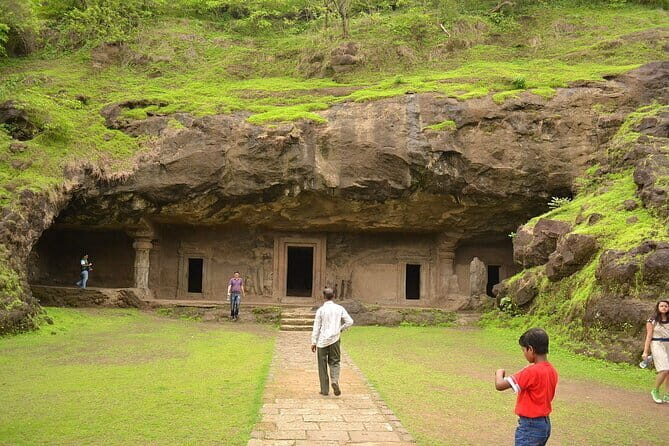 A Heritage Excursion to the UNESCO Listed Elephanta Caves - Practical Details and Comfort