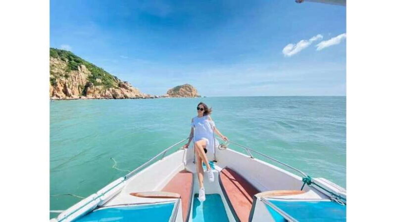 A Journey to the Serene Vinh Hy Bay: Discovering Hidden Gems - Exploring Vinh Hy Bay: A Natural Paradise for Snorkelers and Nature Lovers