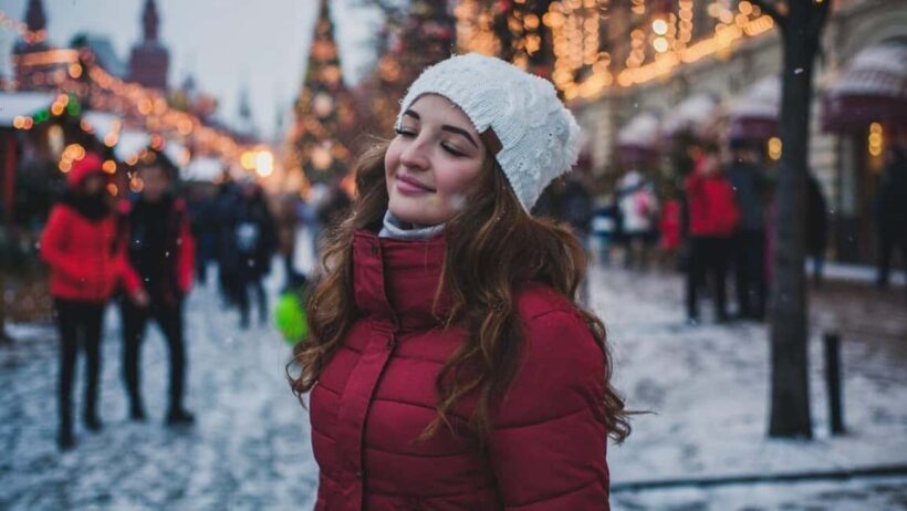 A Joyful Christmas: Private Walking Tour in Quebec - Cost and Value