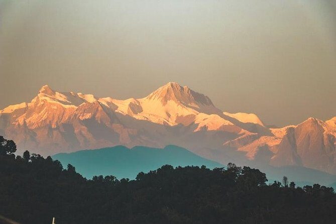 A Lavish Night at Nagarkot Hill Station with Sunrise View and Luxury Stay - Who Should Consider This Tour?