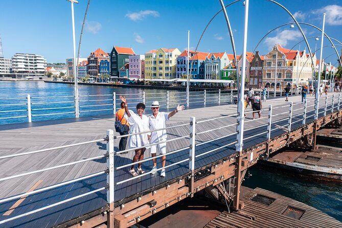 A Must for Instagram! Iconic Swinging Old Lady Bridge Drone Shoot - The Sum Up