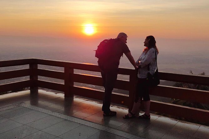 A must: Serene Sunrise, temple at dawn to beat the crowd & Alms to monks - Key Points: