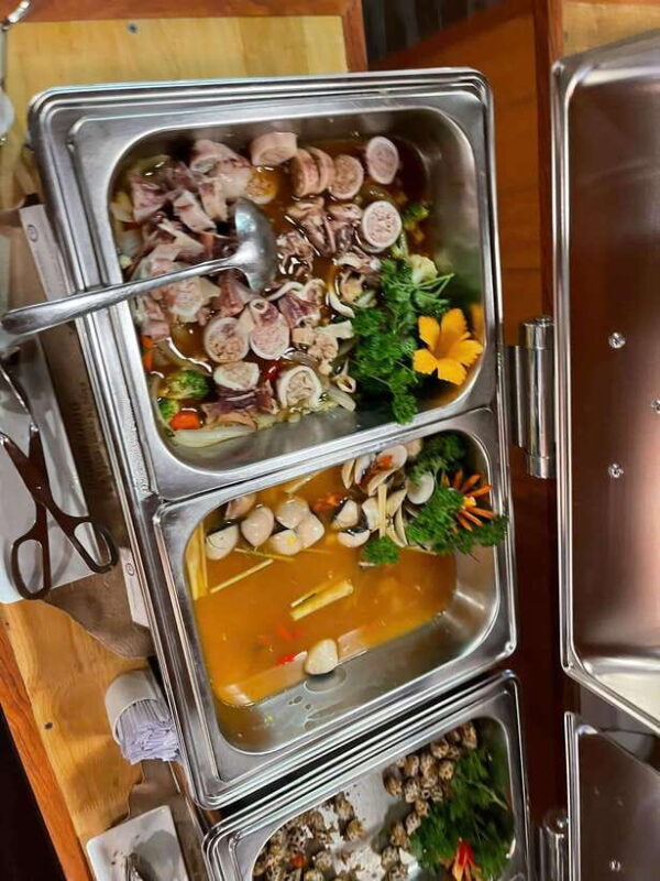 A O Show And Dinner Cruise On Saigon River Private Tour - Who This Tour Suits Best