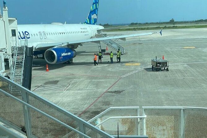 A "Private" Airport Transfer to Grand Palladium Resort - What the Reviews Say