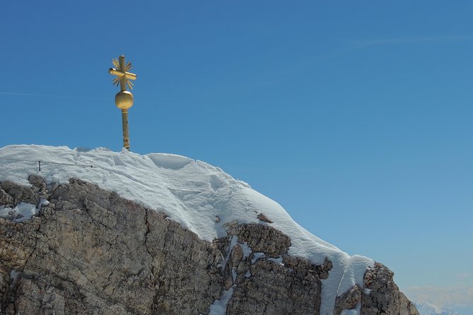 A Private Day Tour of Garmisch-Partenkirchen and the Zugspitze Mountain - Ascending the Zugspitze Mountain