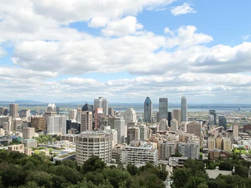A Private Walk of Old Montreal: Historic & Cultural Sites - The Value of a Private Guide