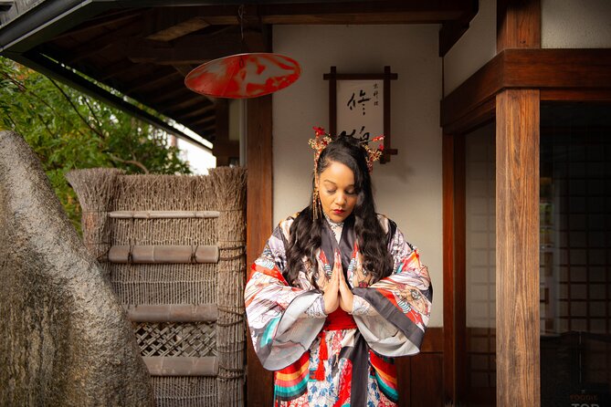 A Privately Guided Photoshoot in Beautiful Gion - Booking and Cancellation Policy