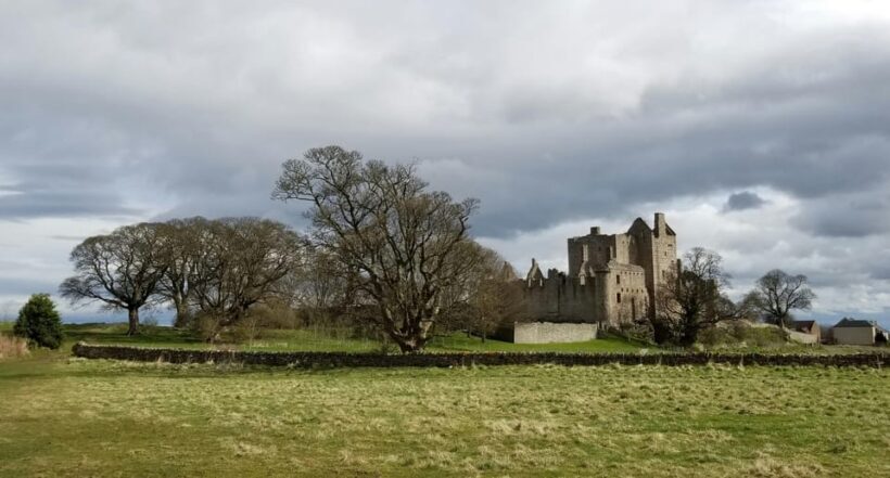 A Queen's Tale: The Real Life of Mary Queen of Scots - A Detailed Look at the Itinerary
