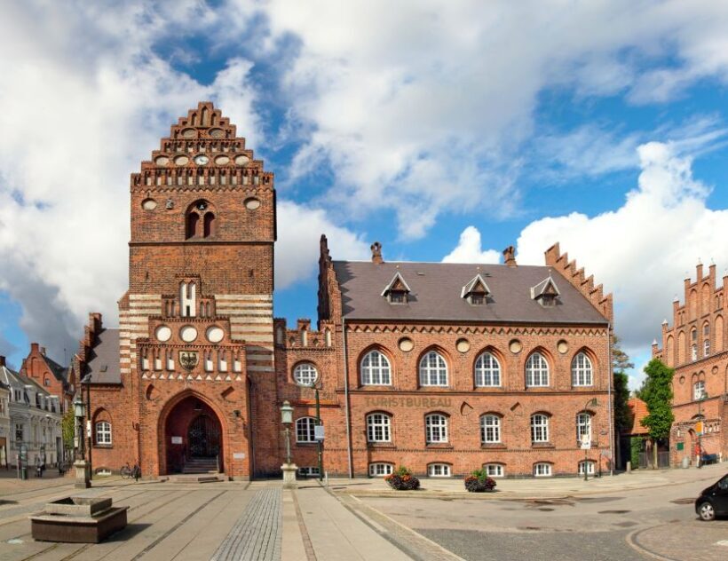 A Romantic Journey Through Roskilde - Who This Tour Is Best For