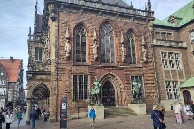 A Self-Guided Audio Tour of Bremens Old Town - FAQ