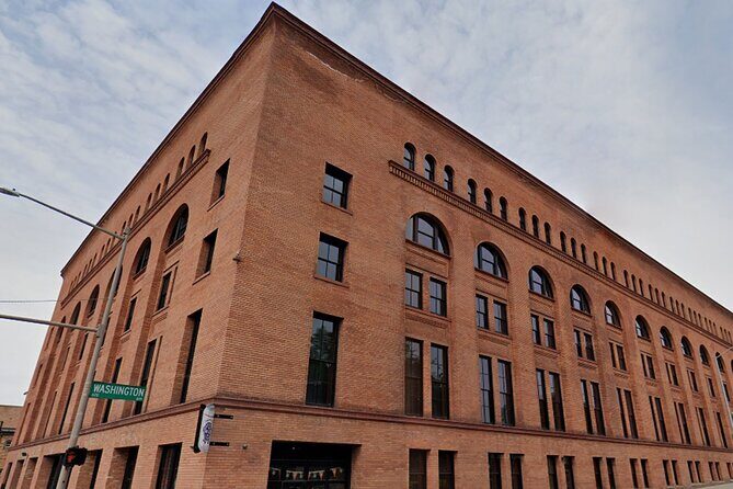 A Self-Guided Tour of Toledo's Warehouse District Architecture - Exploring Toledo’s Warehouse District
