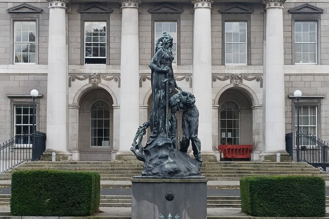 A Self Guided Walking Tour of Dublin's Docklands - The Sum Up