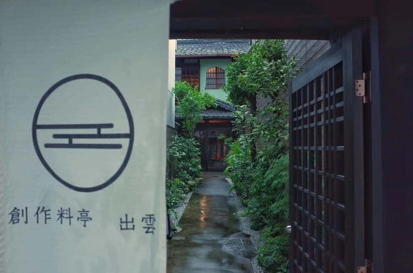 A sushi workshop with a local instructor in a century-old - A Closer Look at the Experience