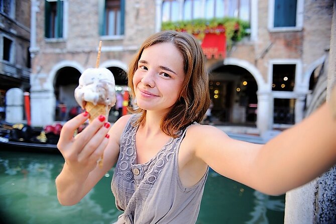 A Sweet Stroll Through Venice: Pastries, Chocolate, and Gelato - Sipping Espresso in St. Marks Square