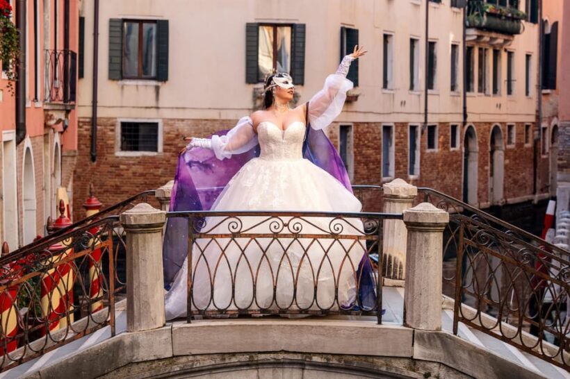 A Unique Photoshoot in Venice - What to Expect During Your Session