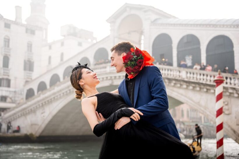 A Unique Photoshoot in Venice - Practical Tips for Participants