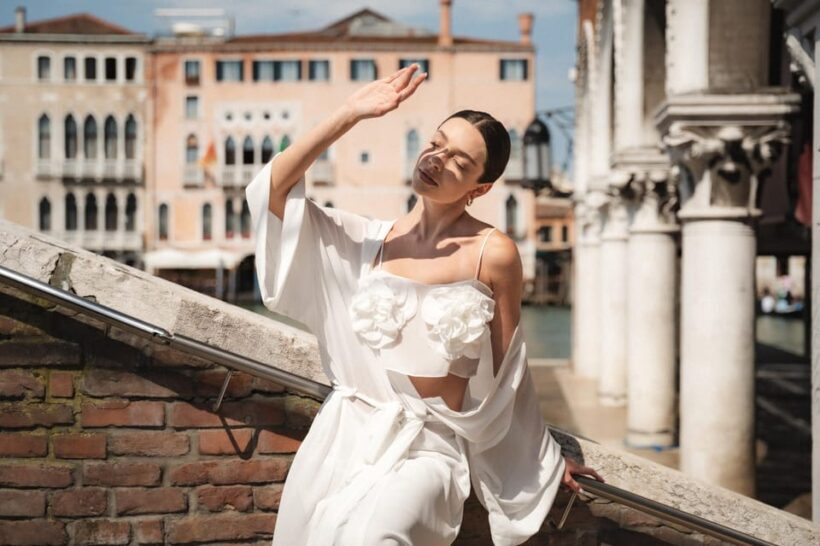 A Unique Photoshoot in Venice - Who Will Love This Experience?