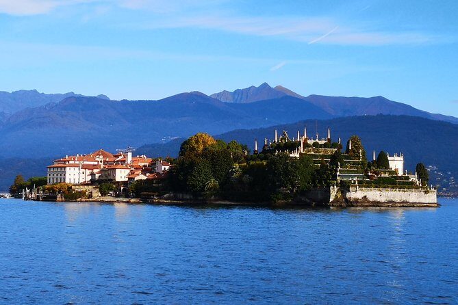 A unique private boat tour of isola Bella with guide Micaela - Key Points