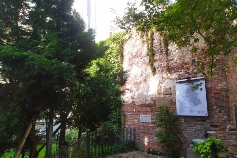 A unique walking tour of Jewish Warsaw -- past and present - The Sum Up