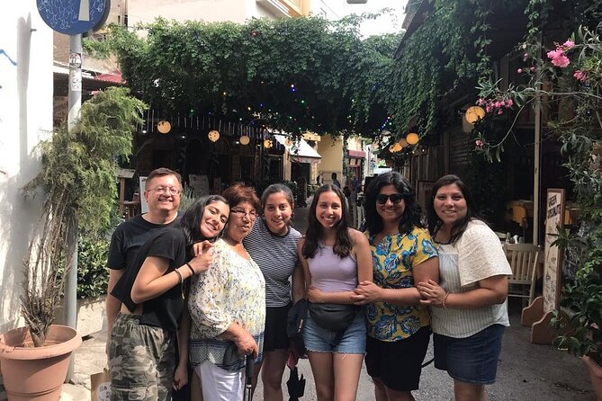 A Vegan Friendly Food Tour Of Athens - Authenticity and Atmosphere