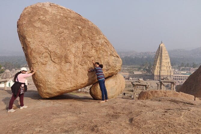 A Vijayanagara Tour through Hampi And Anegundi - Introduction: An Engaging Balance of History and Scenery