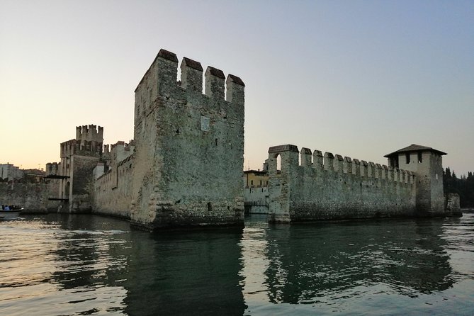 A walking tour and a mini-cruise in Sirmione - The Sum Up