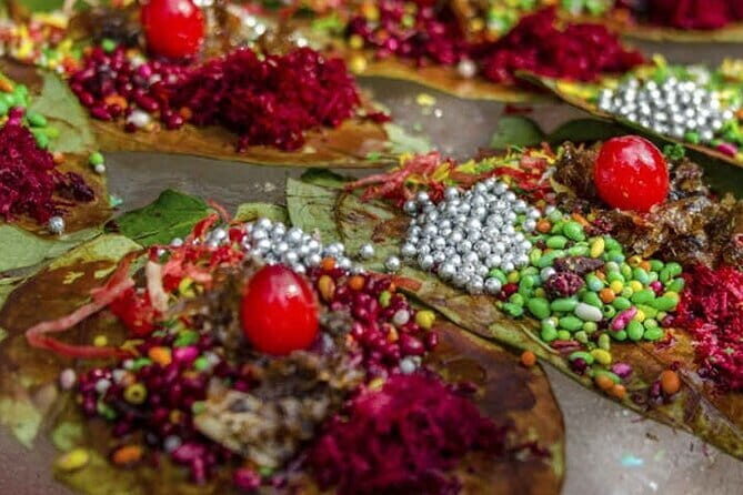 A Walking Tour for Vegetarian Foodies in Lucknow - Exploring the Lucknow Vegetarian Food Tour